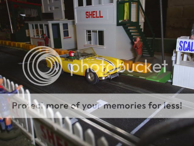 Cleaning used Scalextric track | SlotForum